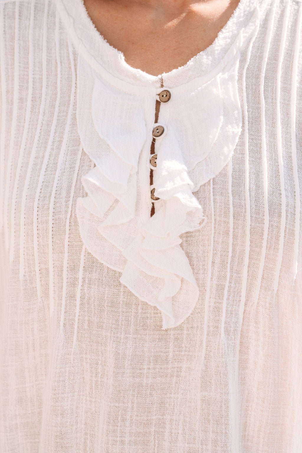 Short Sleeve Ruffle Linen Top - White - FINAL SALE – Magnolia Boutique